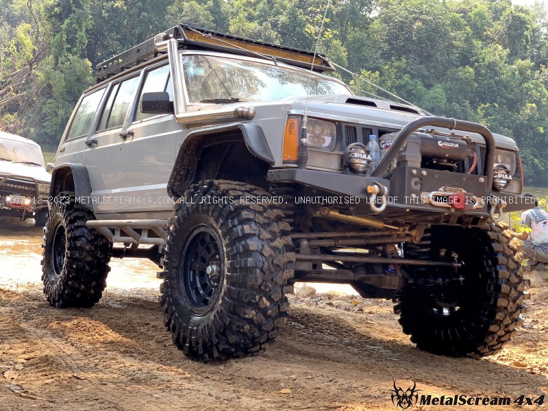คานเพชร VX80 พร้อมชุดยก 4 links สำหรับ Jeep Cherokee (XJ) 8"